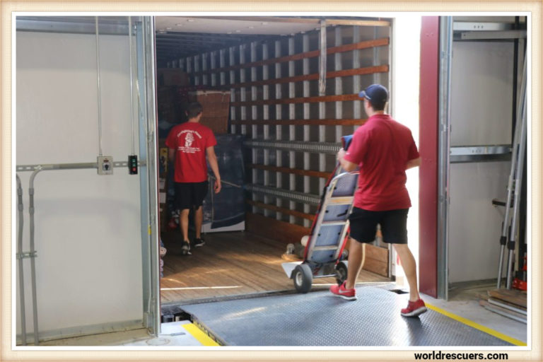 Firefighter Movers: Heroes of Relocation